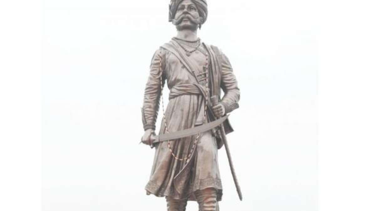 बैंगलोर के जनक केम्पेगौड़ा की 108 फीट ऊंची मूर्ति का PM Modi ने किया ...