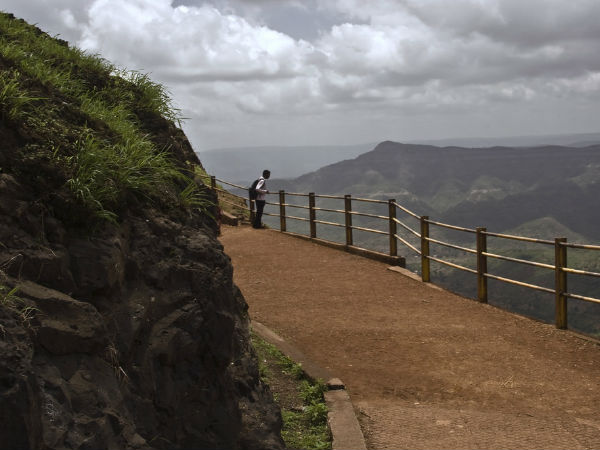 महाराष्ट्र में बड़े किले के दर्शन, विशालगढ़ किला! | Take a Tour of ...